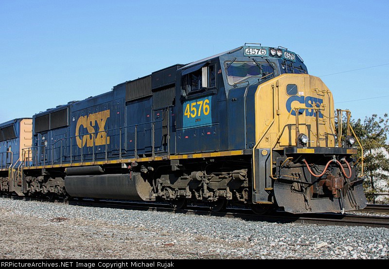CSX 4576